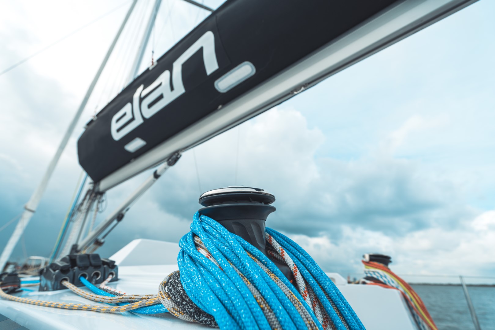 Elan E3 | Elan Yachts