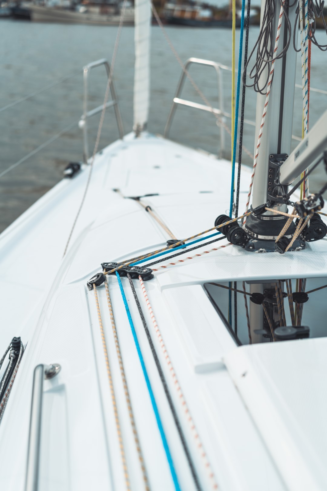 Elan E3 | Elan Yachts