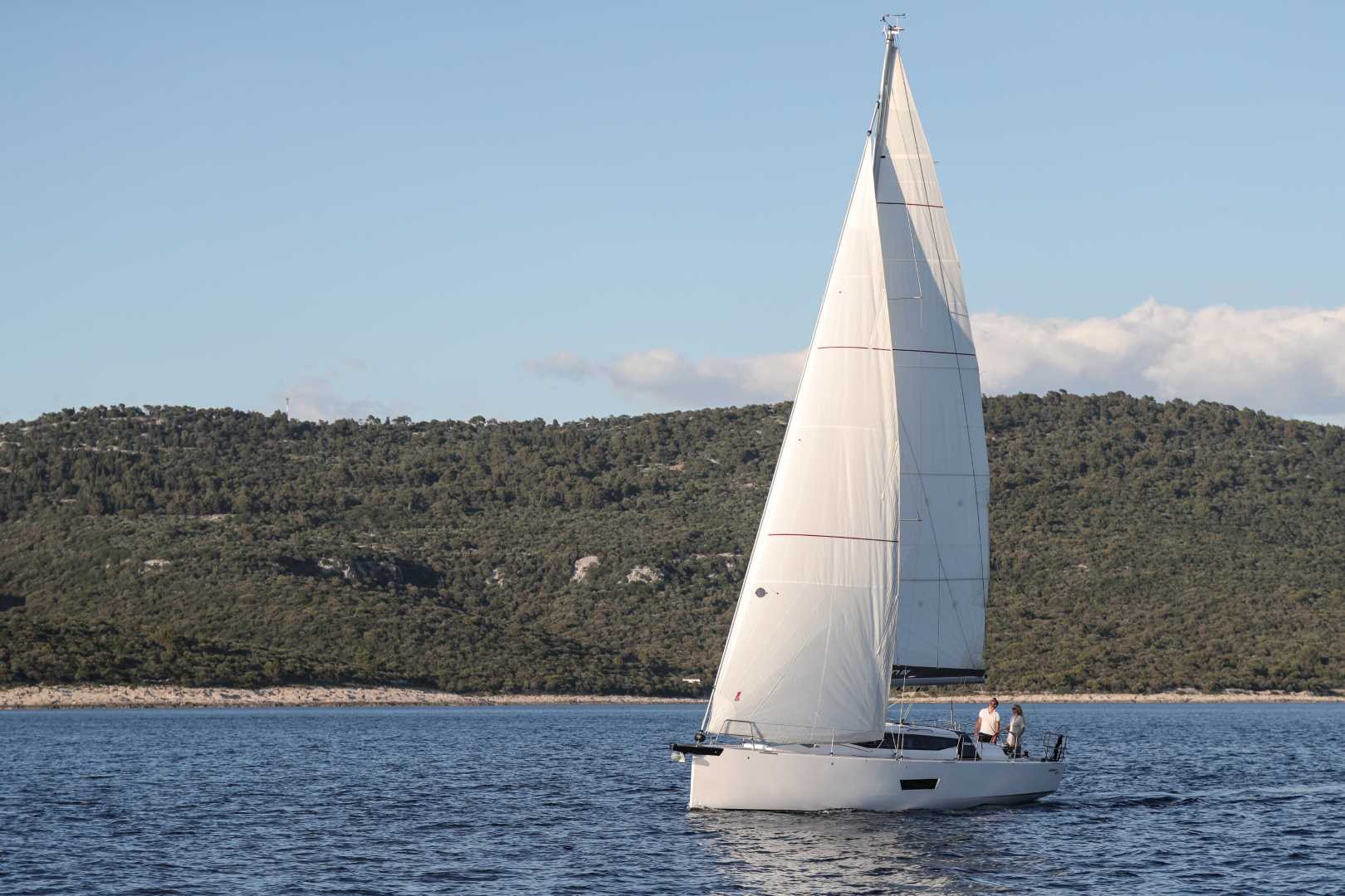 Elan GT5 | Elan Yachts