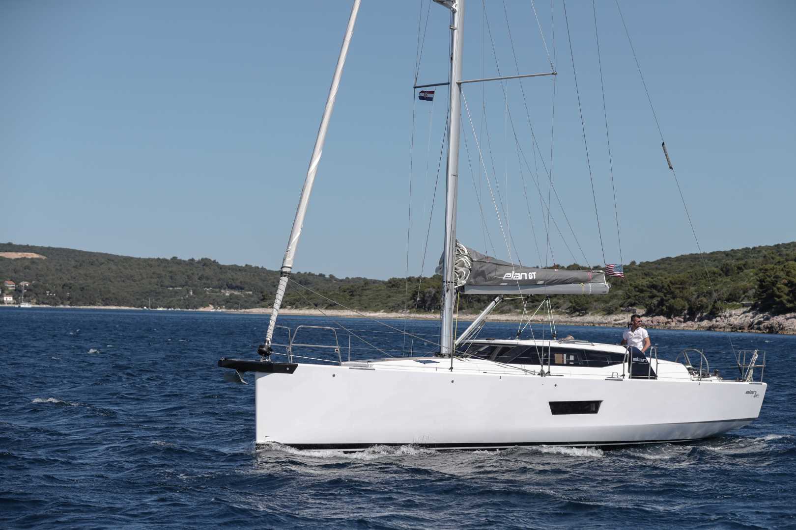 Elan GT5 | Elan Yachts