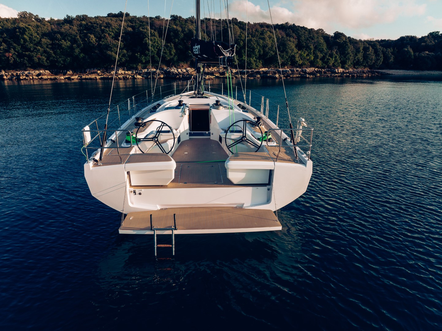 Elan E6 | Elan Yachts