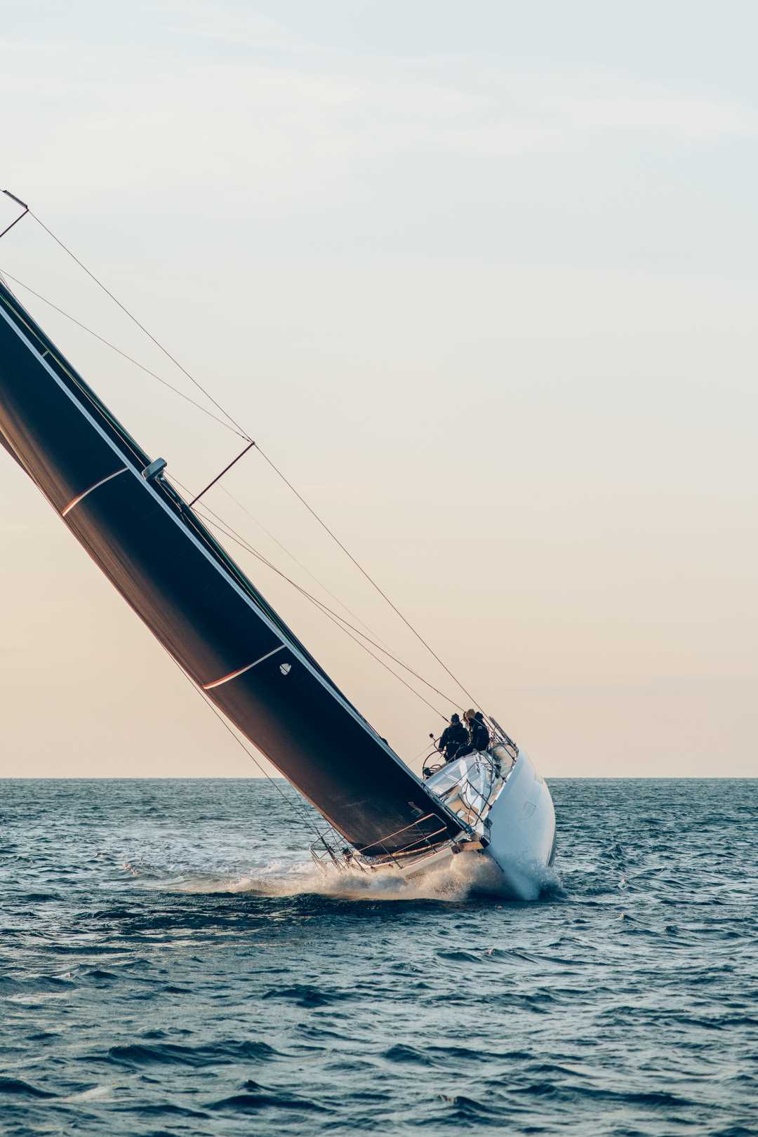 Elan E6 | Elan Yachts