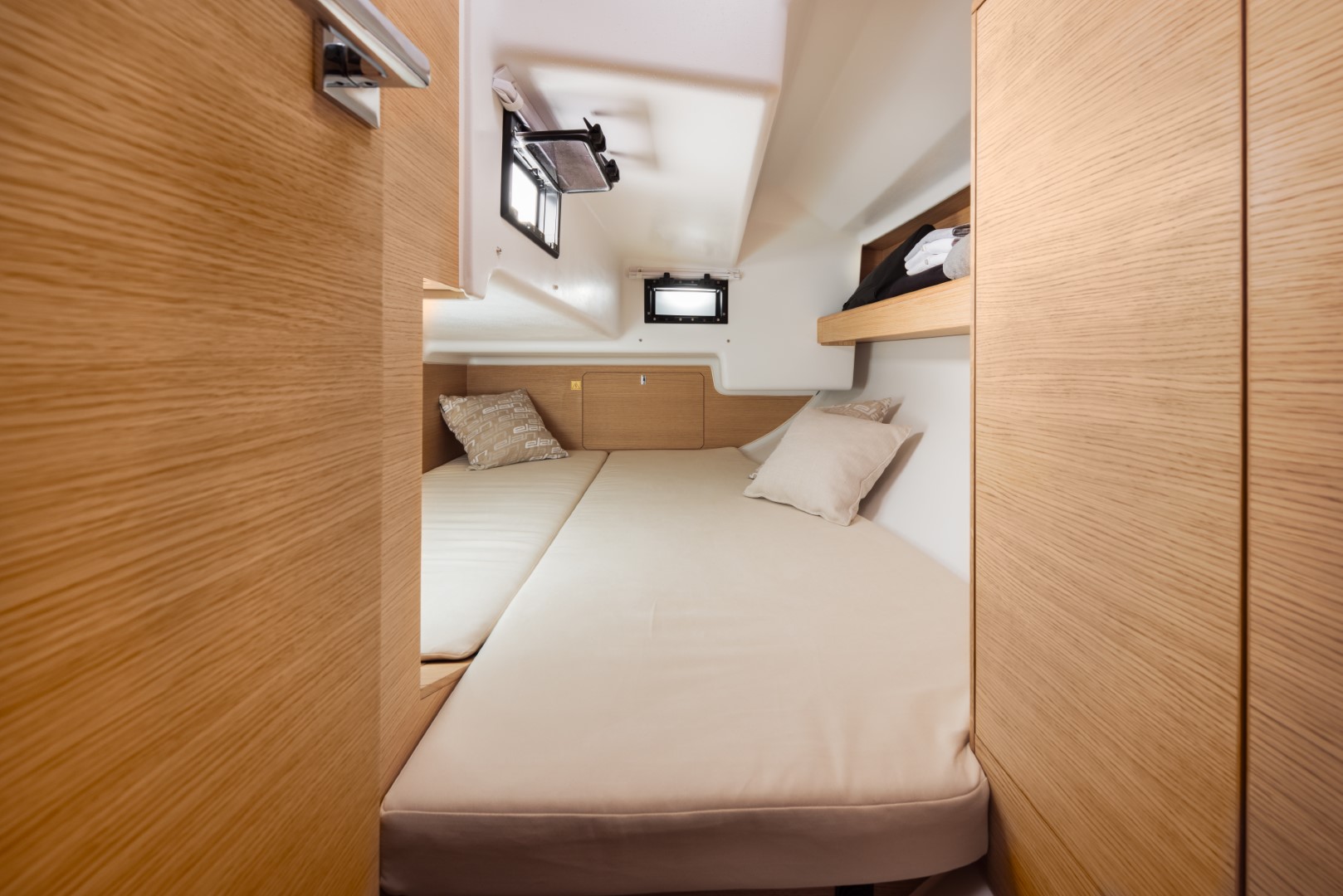 Elan E3 | Elan Yachts
