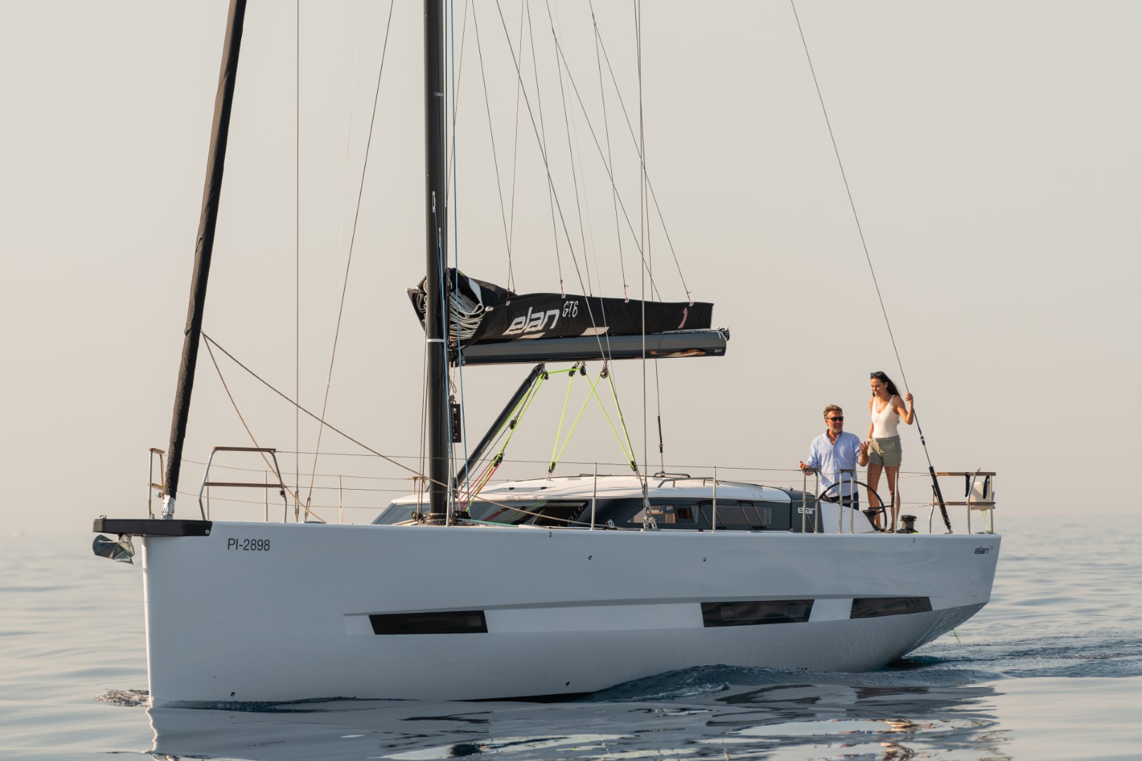 Elan GT6 | Elan Yachts